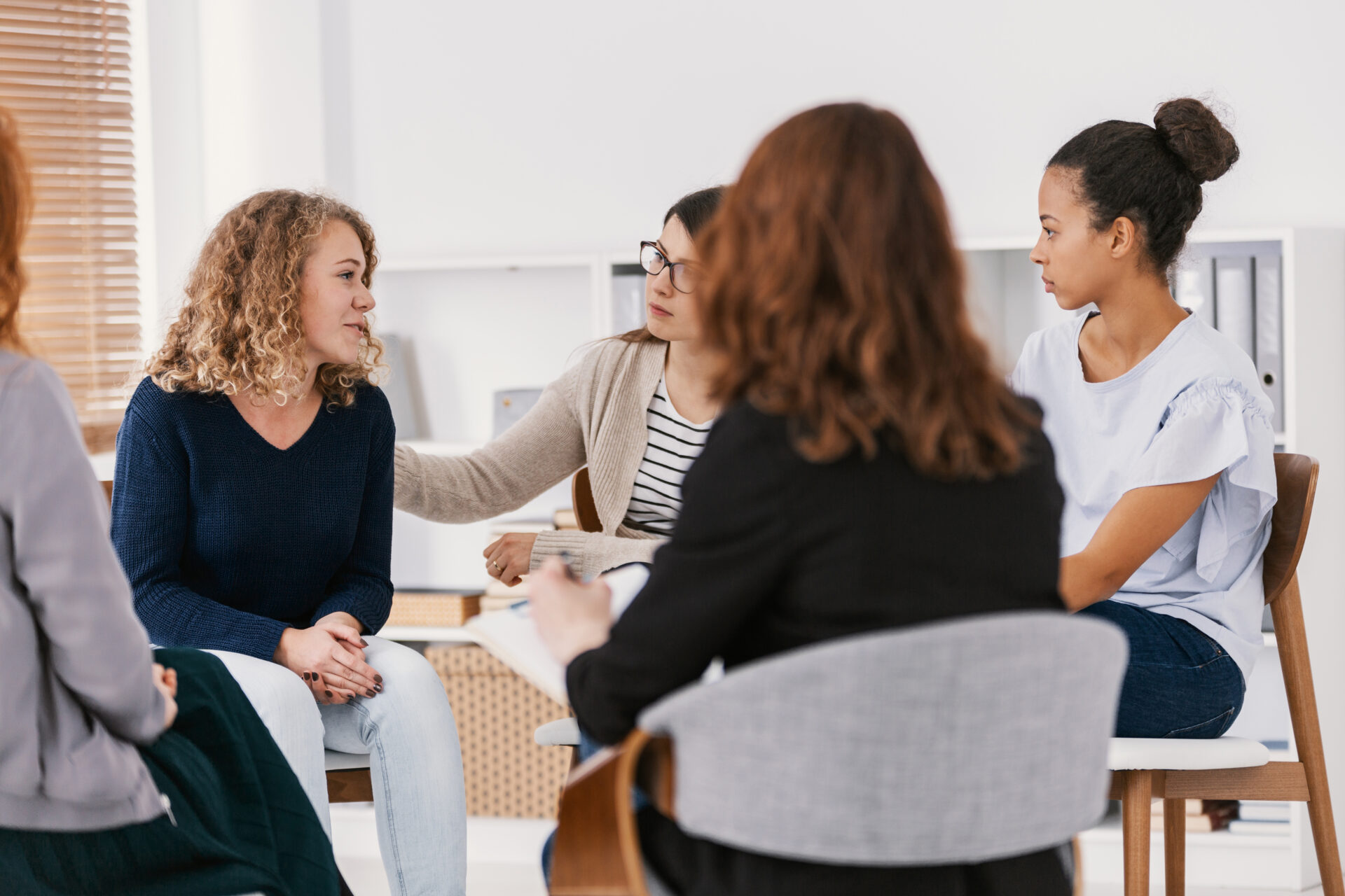 Why Gender-Specific Therapy Options Are Important | Mariposa